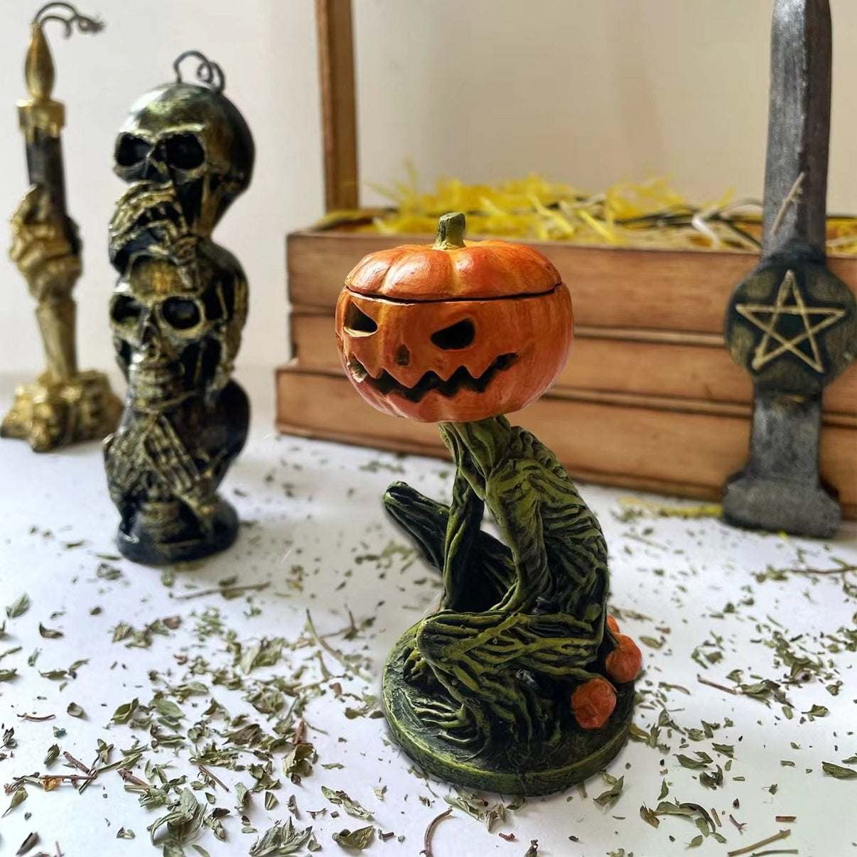 💖🎃Halloween Scary Swamp Monster Pumpkin Head Ornament 🎃 – Vipsheep.com