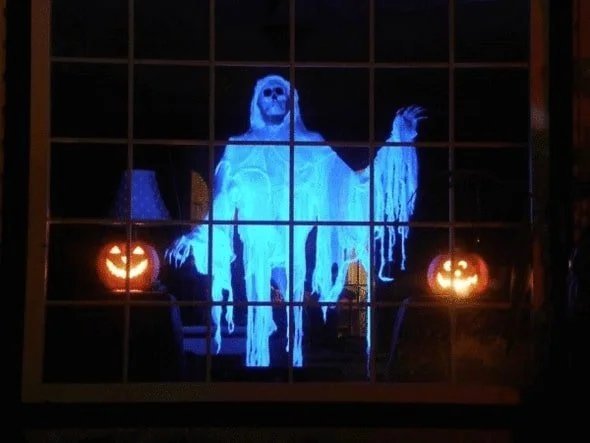Scary Halloween Projector( Projector + 12 videos + Screen) – Vipsheep.com